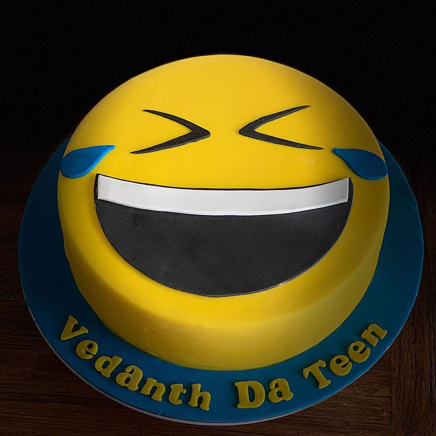Online Laughing Emoji Chocolate Cake 6 inches Gift Delivery in ...