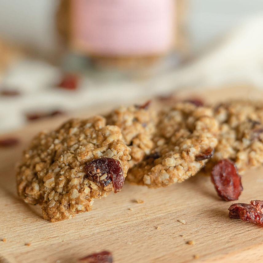 Online Vegan Oatmeal Cranberry Cookies Gift Delivery in Singapore - FNP