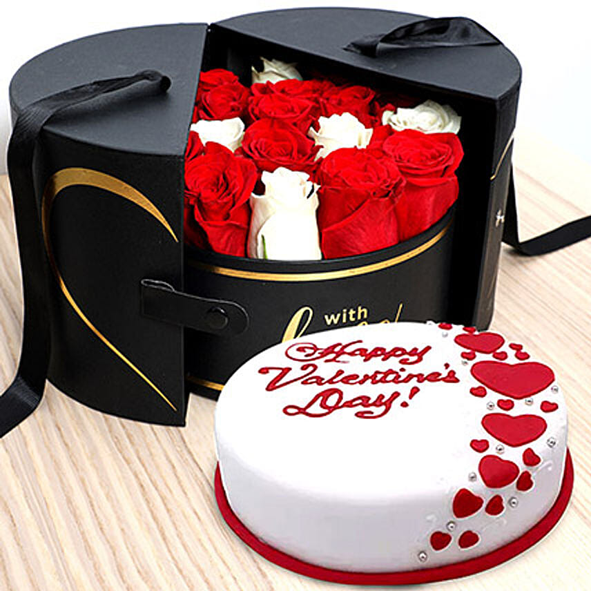 Online Luxurious Box Of Rose with 6 Inches Valentines Cake Gift ...