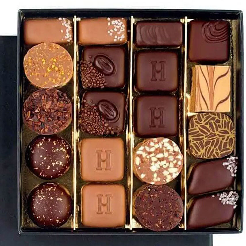 Online Assortment Of Delightful Chocolates Gift Delivery in Singapore - FNP