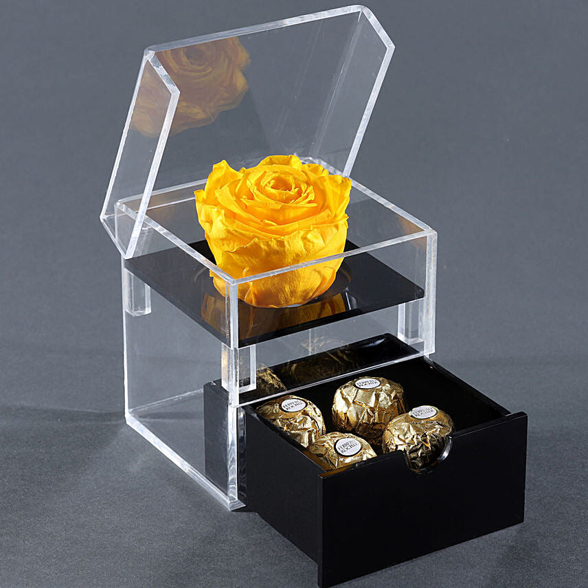 Online Lovely Yellow Forever Rose With Rocher Gift Delivery in ...