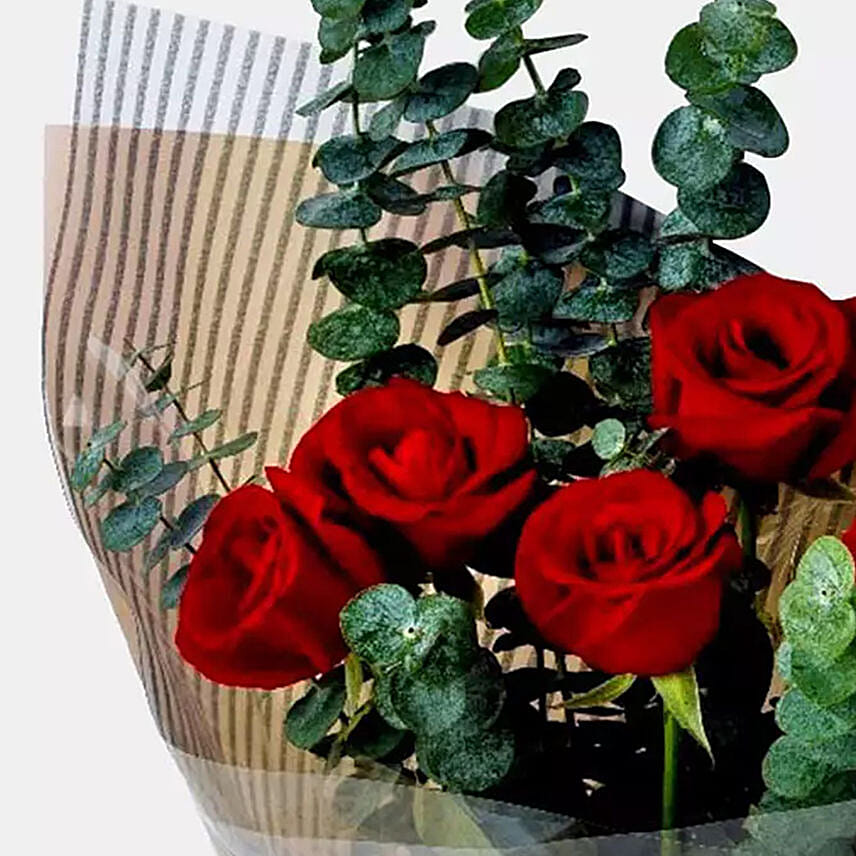 Online Beautiful 5 Red Roses Bouquet Gift Delivery in Singapore - FNP