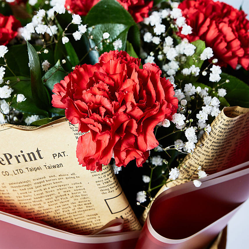 Online Majestic Mixed Carnations Bouquet With Birthday Balloons Gift ...
