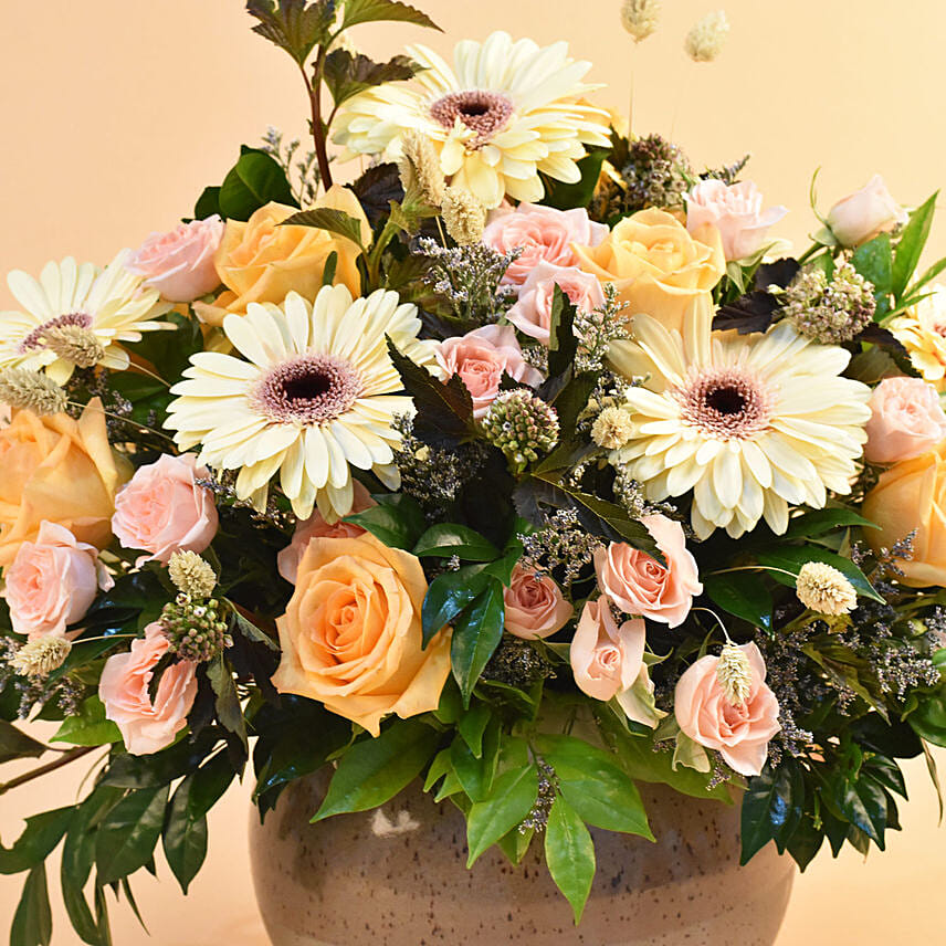 Online Blissful Mixed Flowers Arrangement Gift Delivery in Singapore - FNP