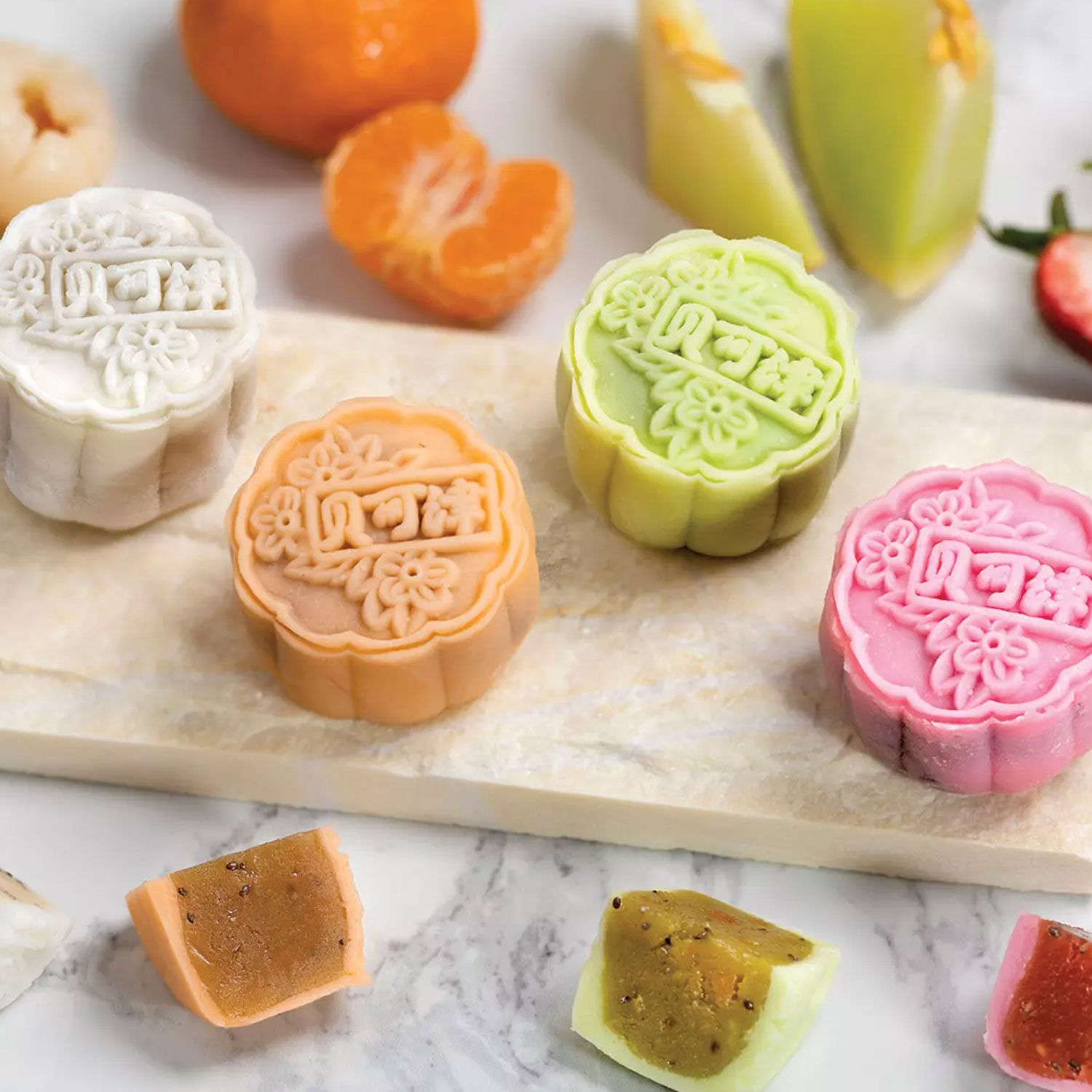 Online Set Of 8 Pcs Fruity Mooncakes Gift Delivery in Singapore - FNP