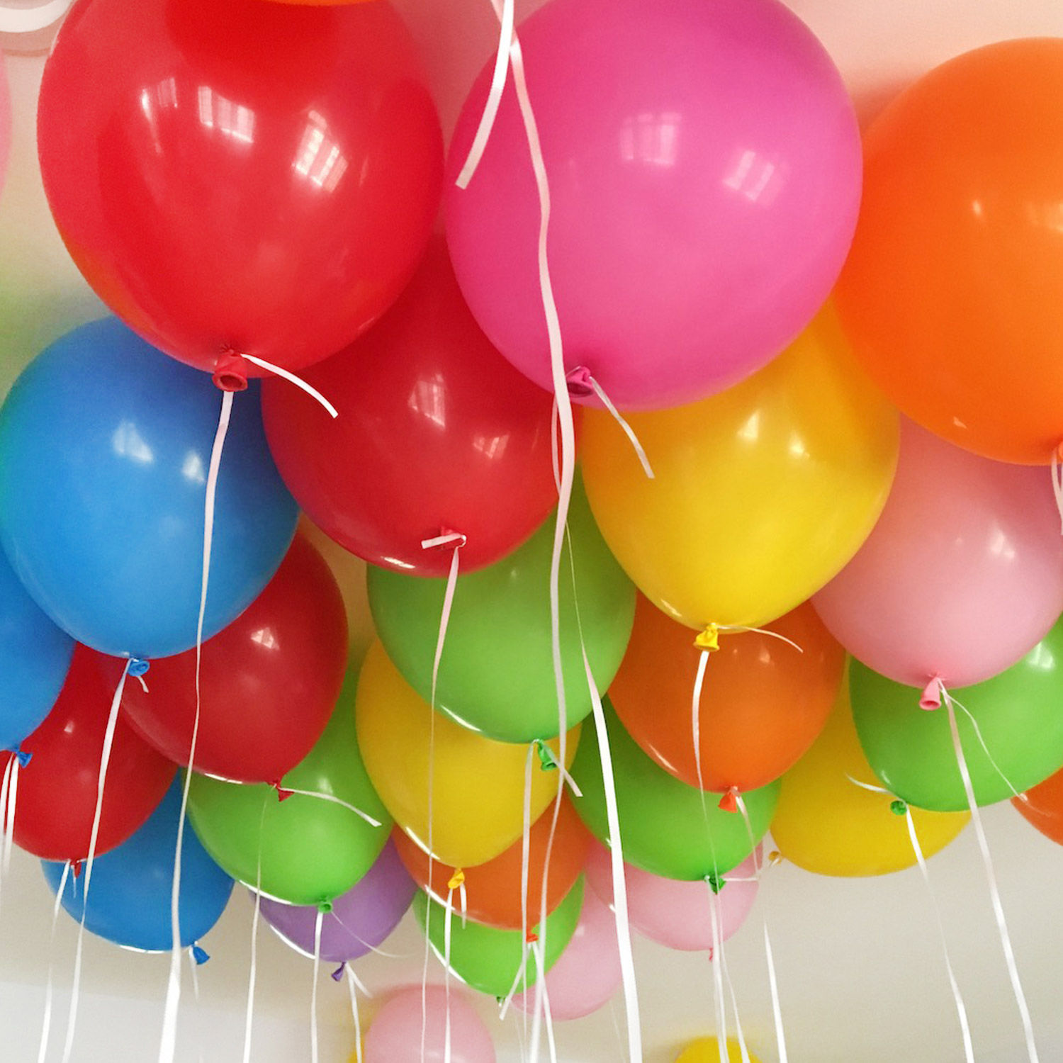 Online Latex Helium Balloons Gift Delivery in Singapore - FNP