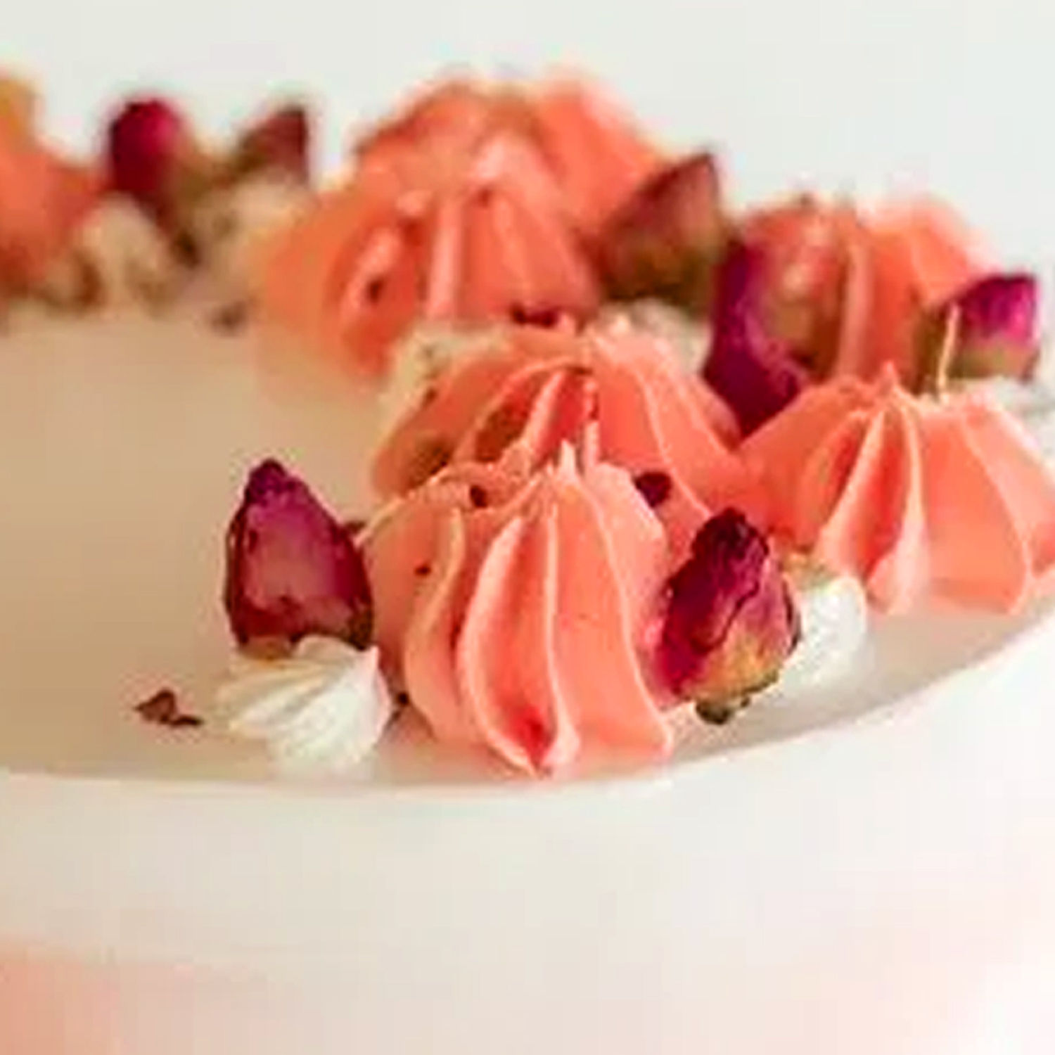 Online Diabetic Friendly Vanilla Cake Gift Delivery in Singapore - FNP